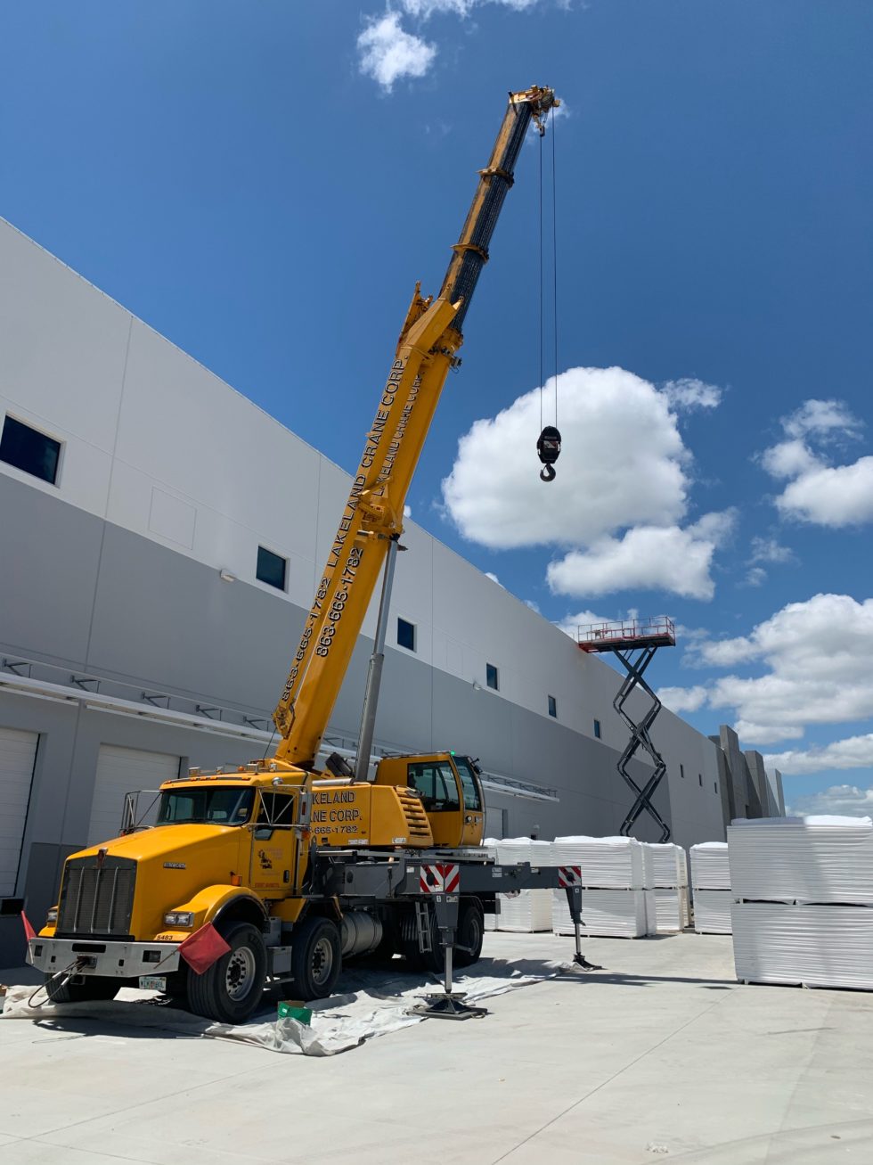 Crane Rentals - Pro Crane & Rigging